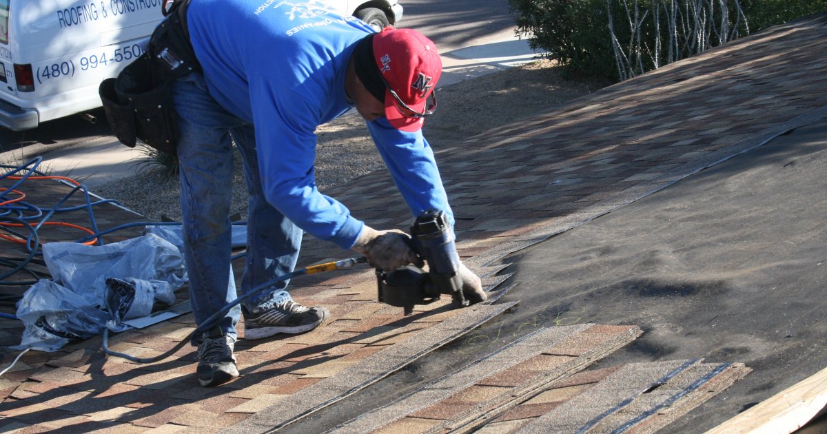 Tips for Choosing The Right Roofer | Gryphon Roofing & Construction