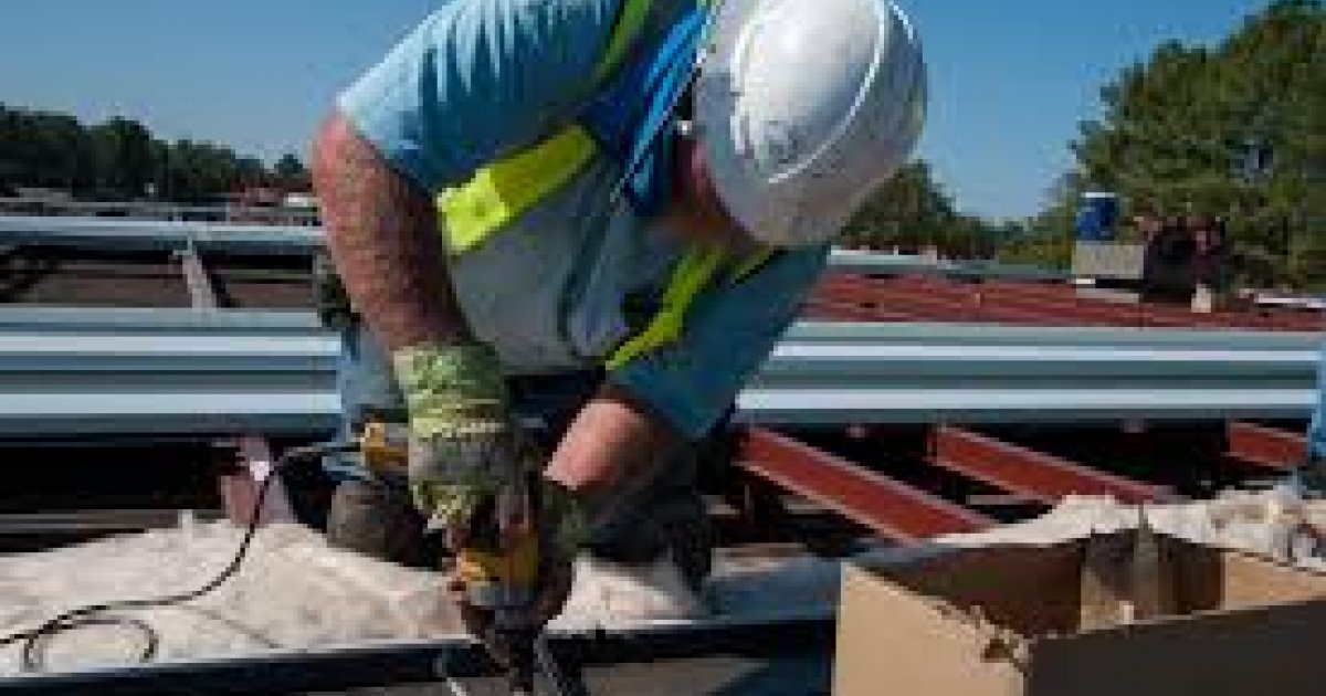 Essential Roofing Safety Tips Worth Considering | Gryphon Roofing ...